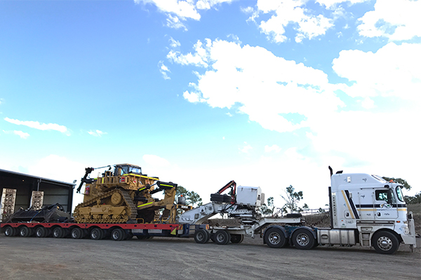 Freight Movement Gallery | Low Loaders, Flat Tops & Prime Movers