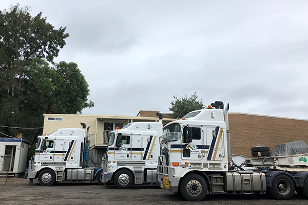 Freight Movement Gallery | Low Loaders, Flat Tops & Prime Movers