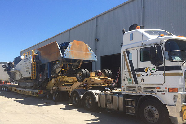 Freight Movement Gallery | Low Loaders, Flat Tops & Prime Movers