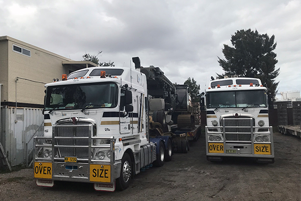 Freight Movement Gallery | Low Loaders, Flat Tops & Prime Movers