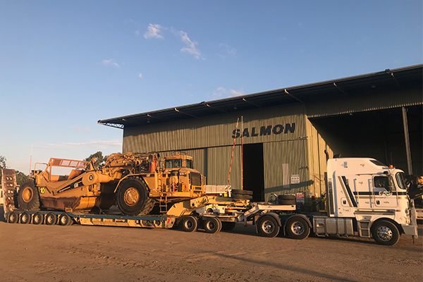 Freight Movement Gallery | Low Loaders, Flat Tops & Prime Movers